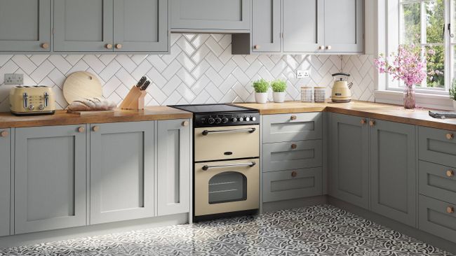 Types of cooker: Choosing the right model for your kitchen | Homebuilding