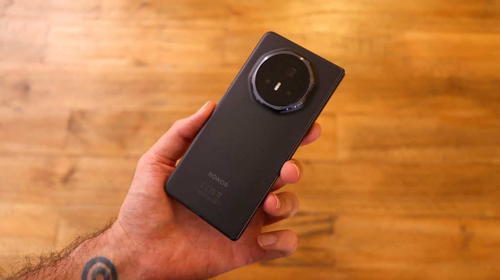 Honor Magic V3 review: a portrait-perfect foldable? | Digital Camera World