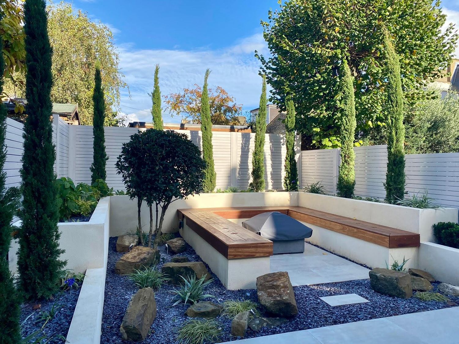 How to plan a modern garden - 10 tips you absolutely need | Livingetc