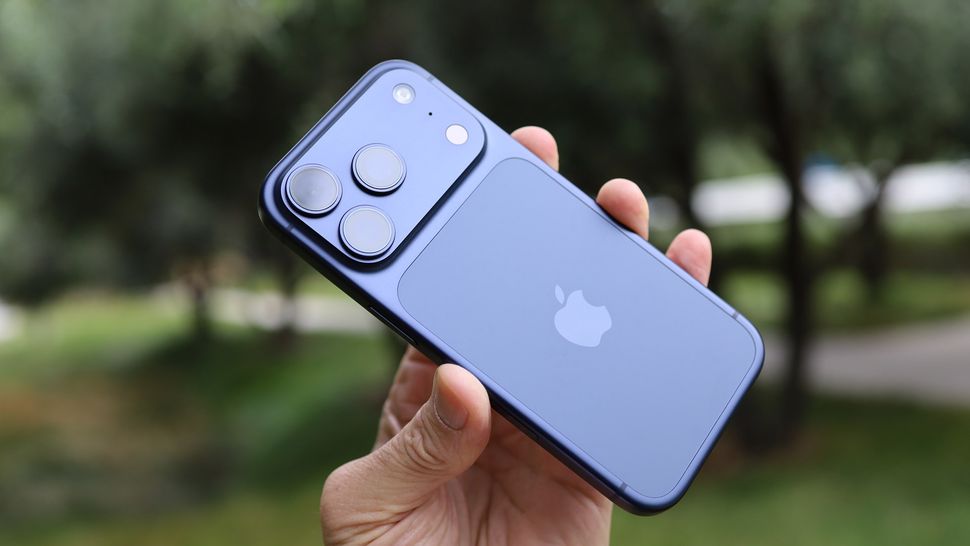 iPhone Fold ryktas återigen lanseras tillsammans med iPhone 18 Pro ...