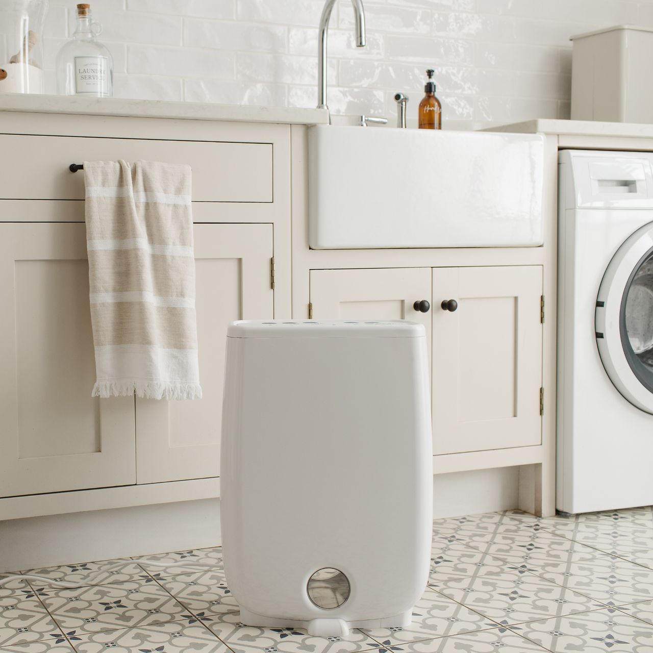 What size dehumidifier do I need? | Ideal Home