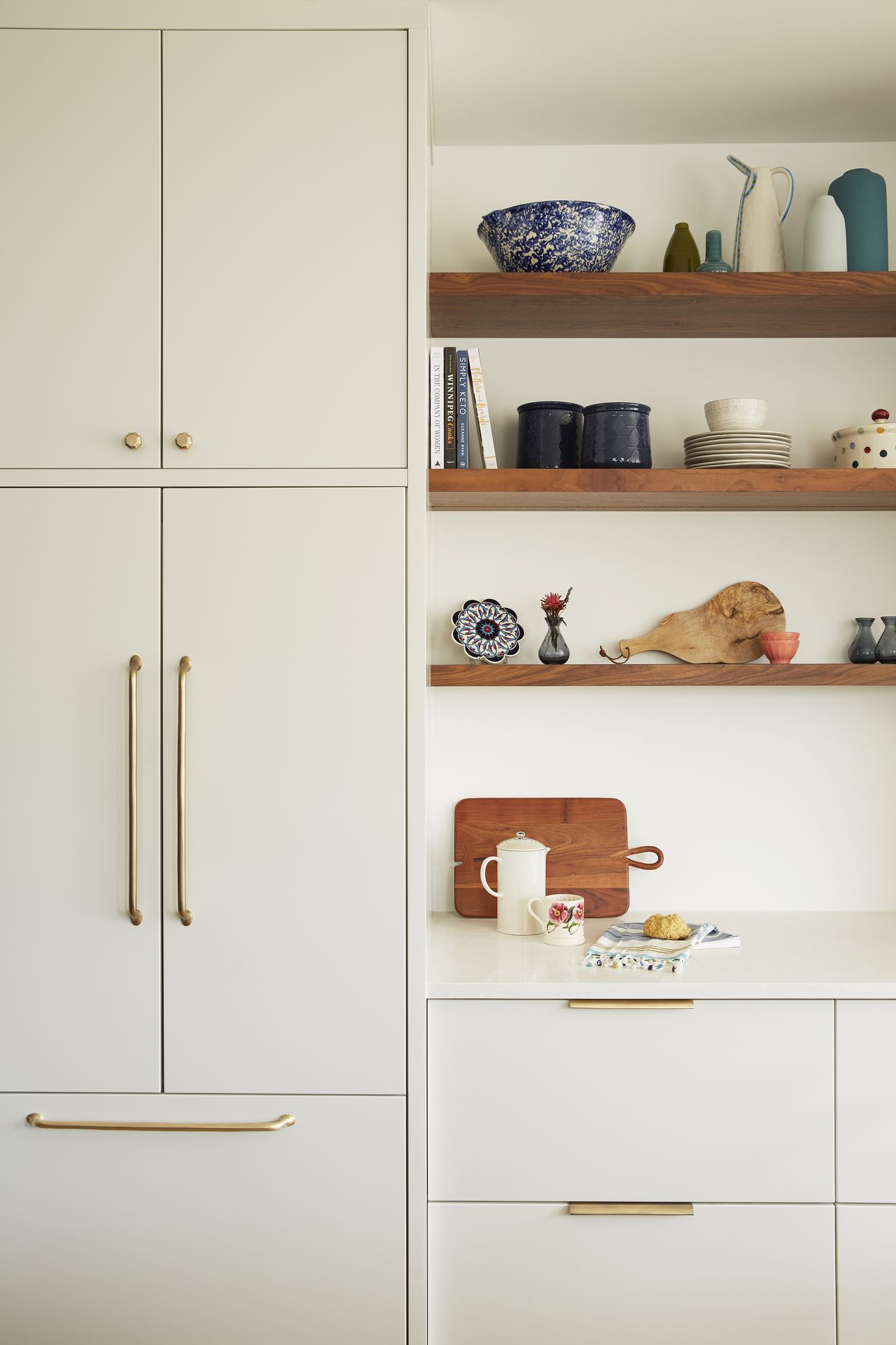 9 Ways Designers Make Cream Kitchen Cabinets Feel More Modern | Livingetc