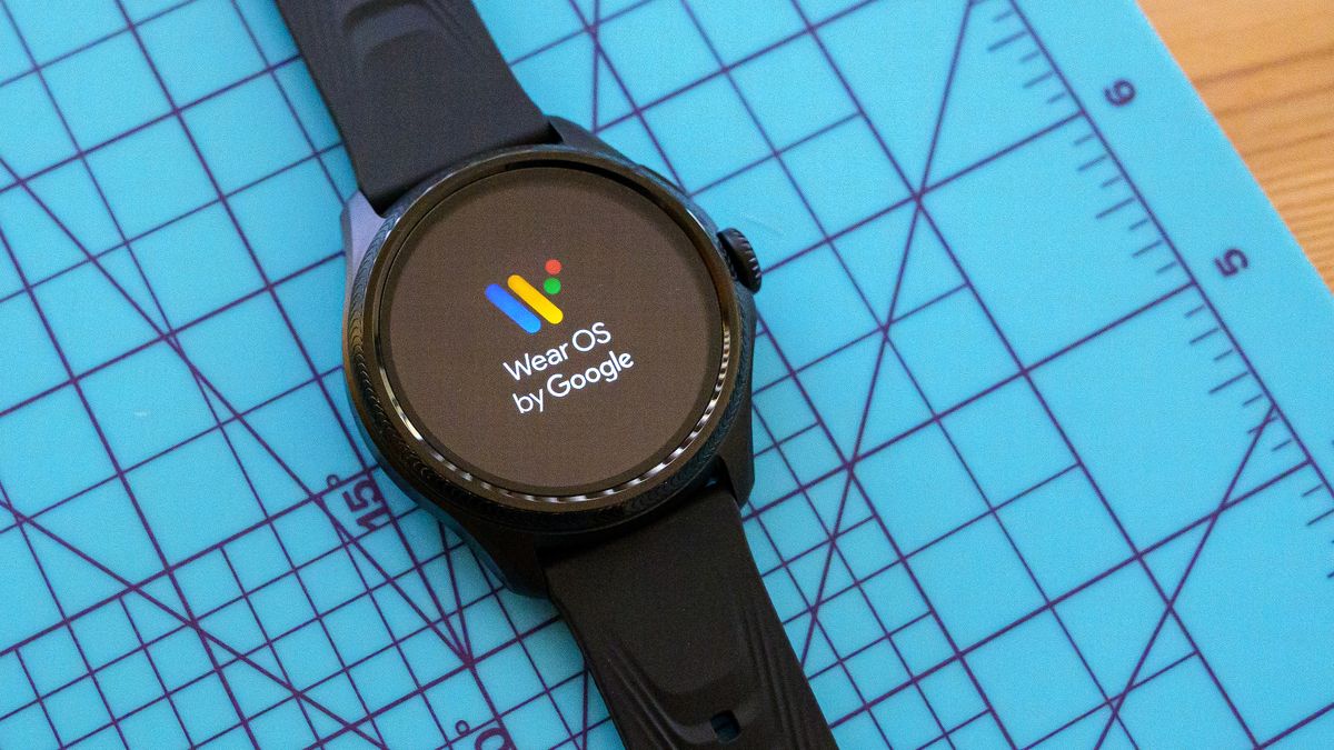 TicWatch Pro 5 Enduro hands-on: an impressive GPS smartwatch with a cloudy future | Tom's Guide