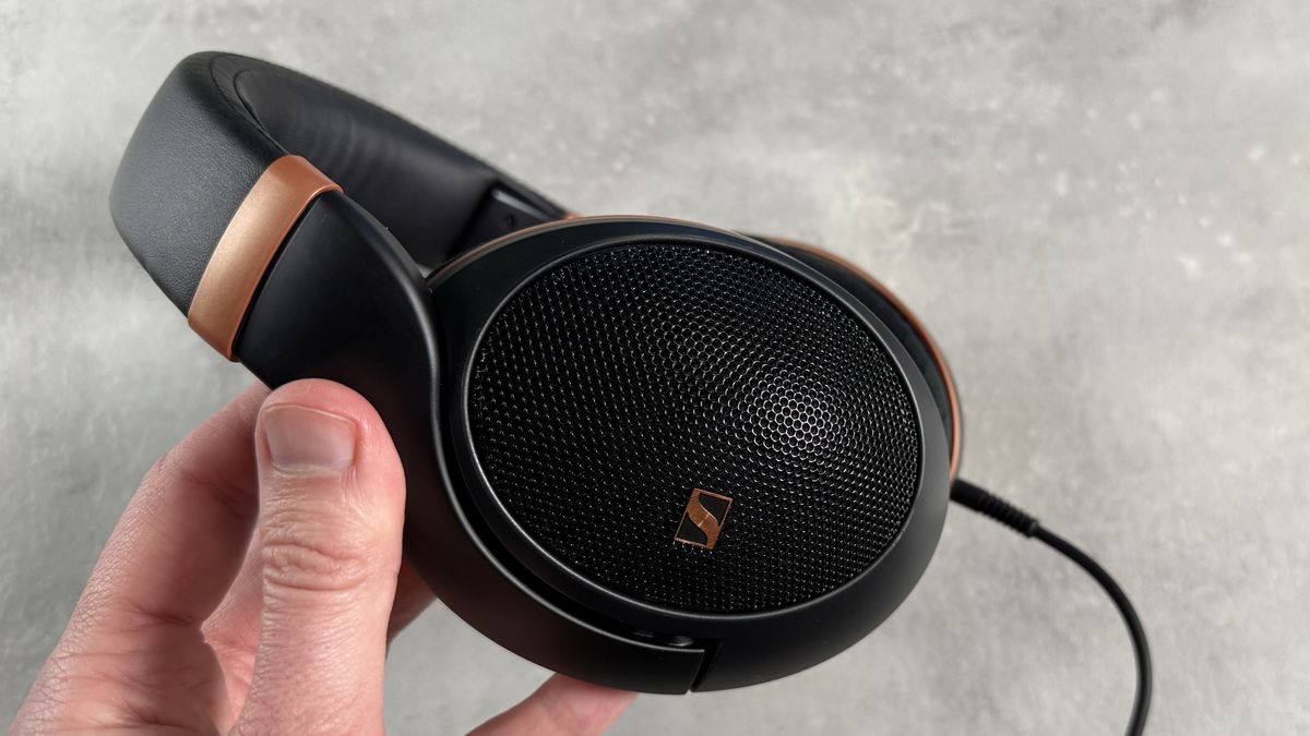Sennheiser HD 505 review: wired headphones that give you a taste of the ...