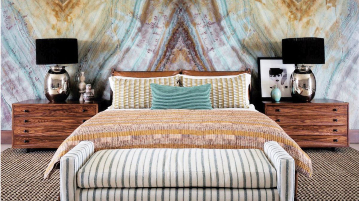 The two easy steps to mixing multiple patterns | Livingetc