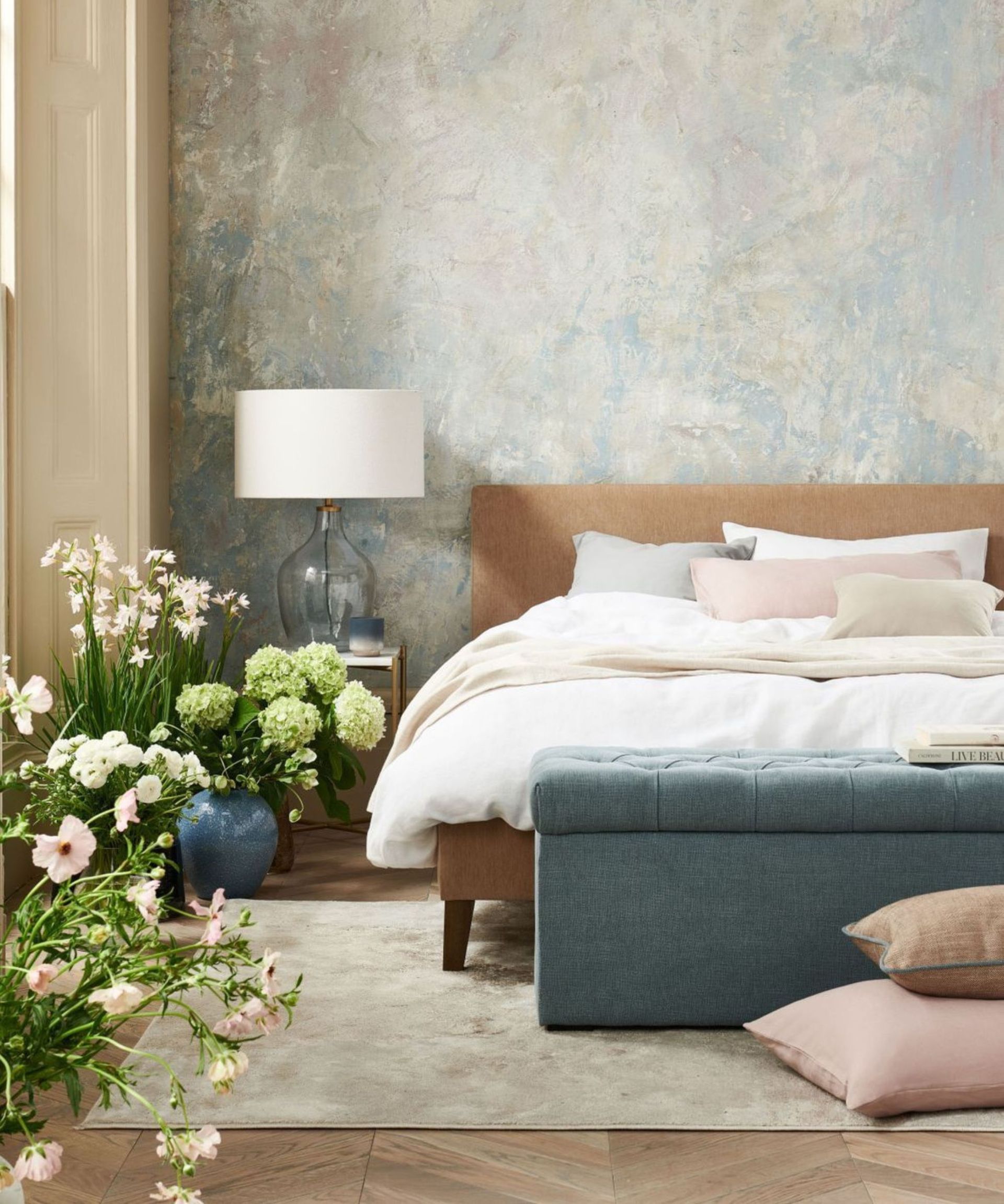 How to make rough sheets soft again: Tips from experts | Homes and Gardens