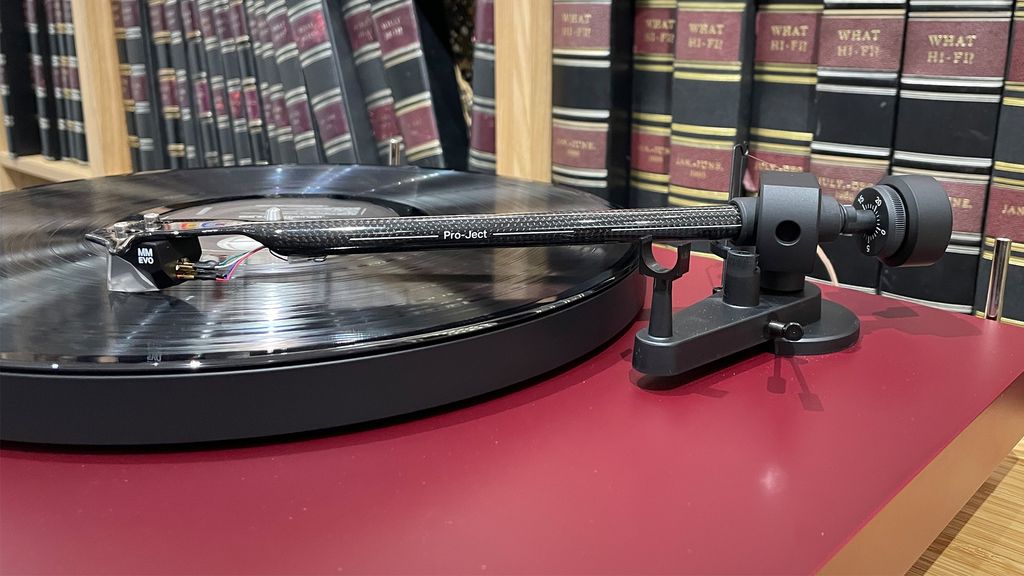 Pro-Ject Debut Evo 2 review: an appealing turntable in looks and sound ...
