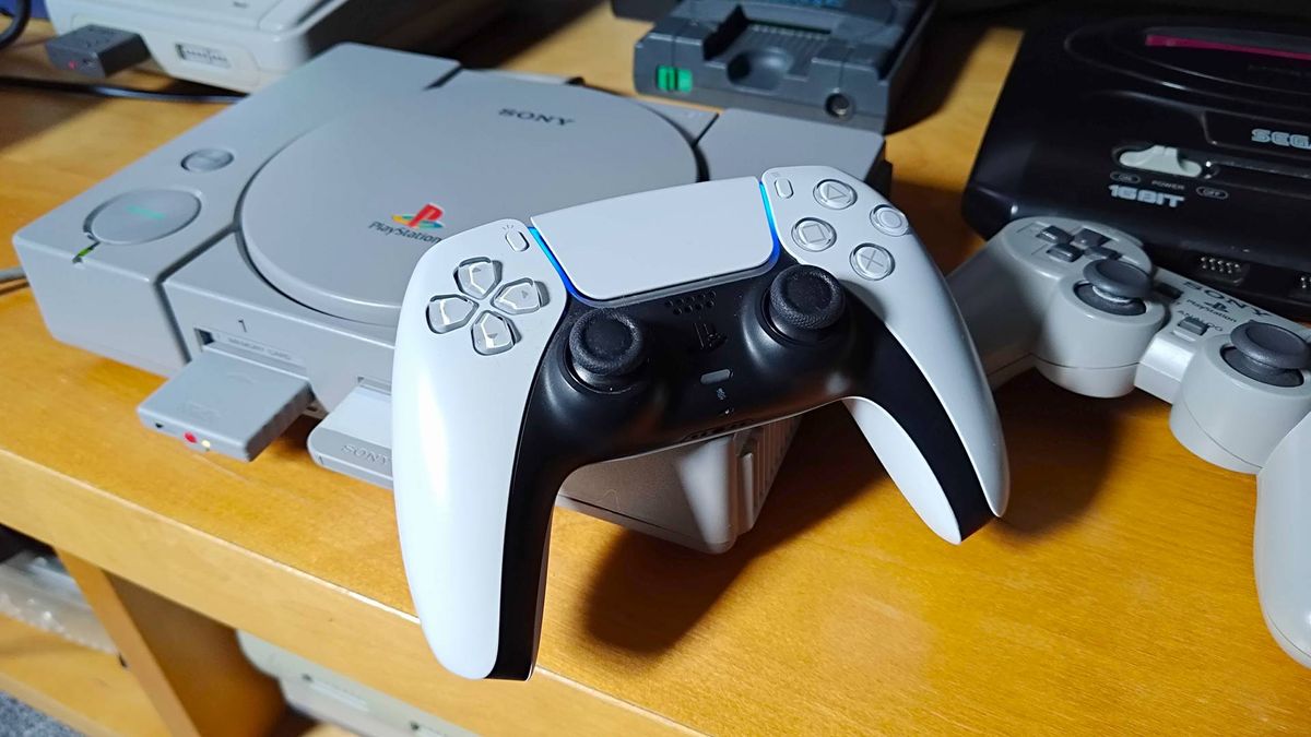 After 30 years of using every PS1 controller you could dream of, I'm ...