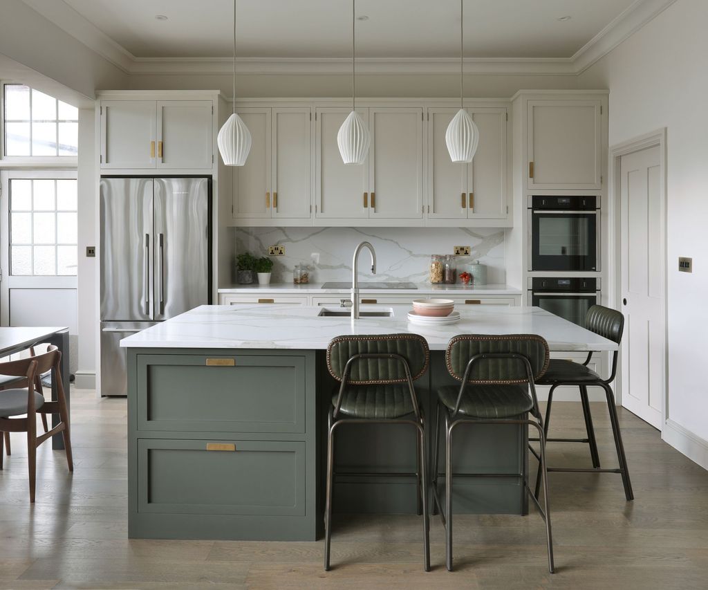 Should I use skirting board instead of kickbacks in a kitchen ...