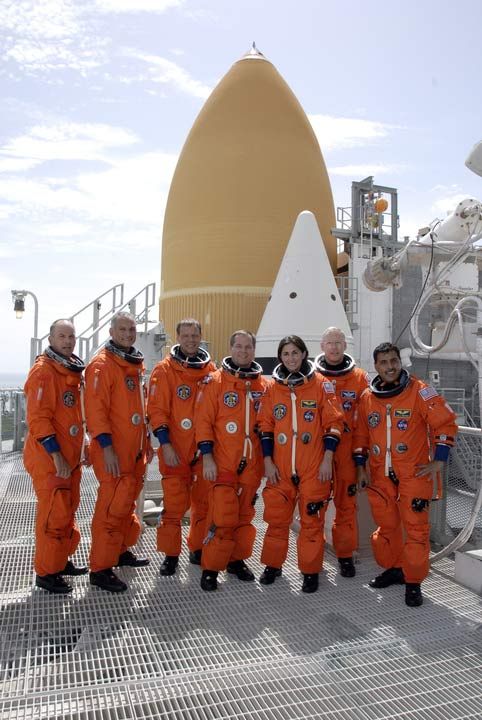 Eclectic Astronaut Mix to Launch on Shuttle Discovery | Space