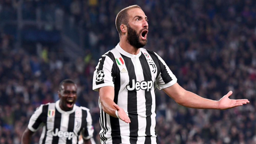 Juventus 2 Olympiacos 0: Higuain back on form as Bianconeri return to ...