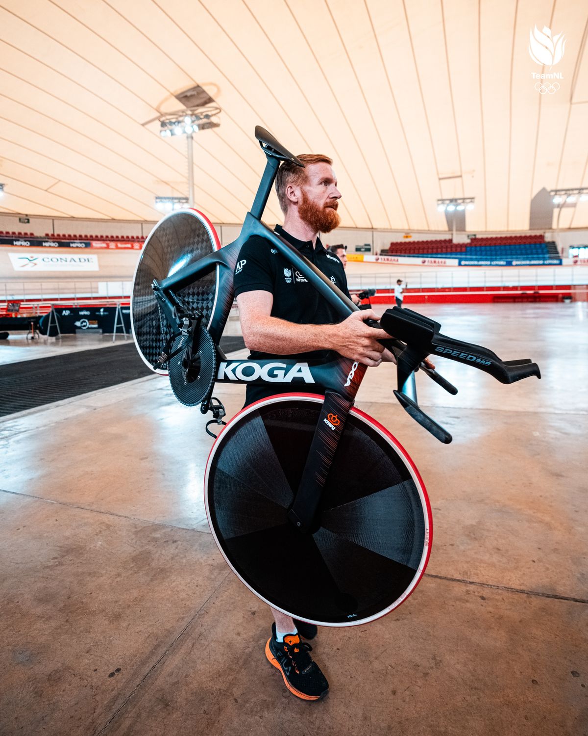 Jeffrey Hoogland bike check: The world record breaking Koga track bike ...