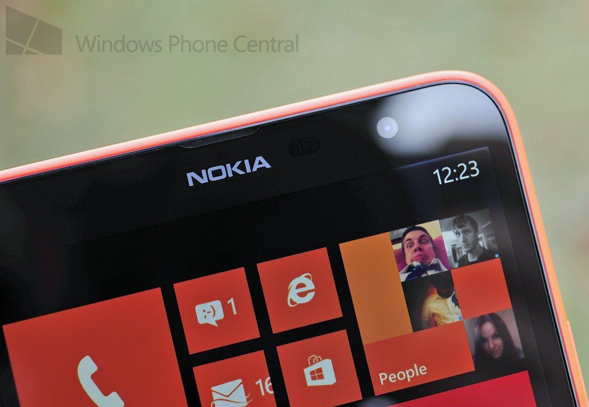 Nokia Lumia 1320 – Unboxing and first impressions of the budget ...