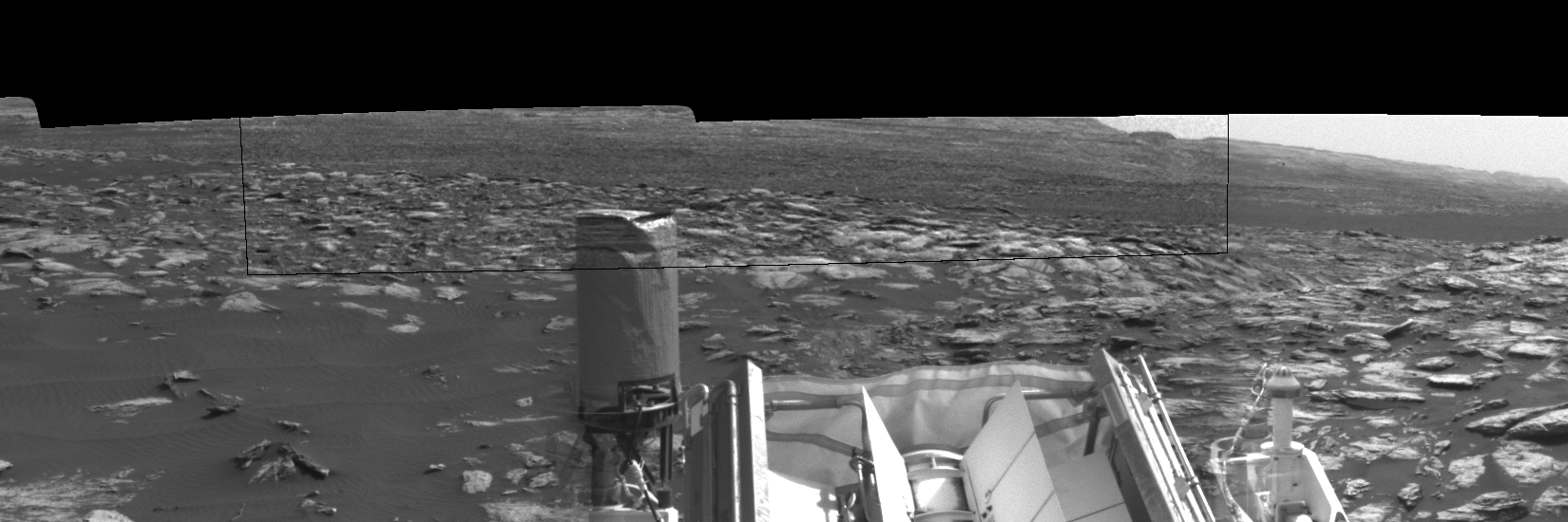 Martian Winds Carved Giant Mountain in Red Planet's Gale Crater | Space