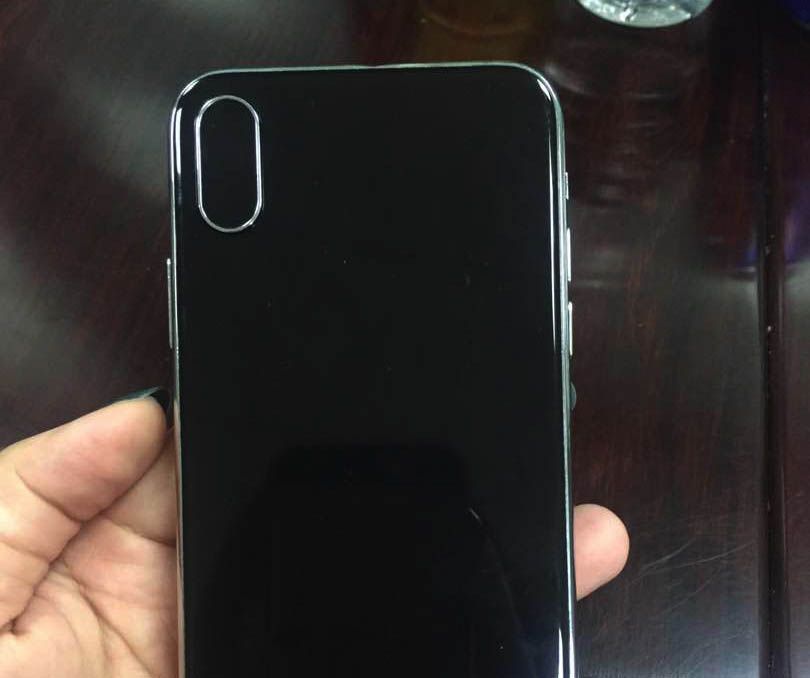iPhone X and iPhone 8 Rumors: What to Expect from Apple's 10th ...