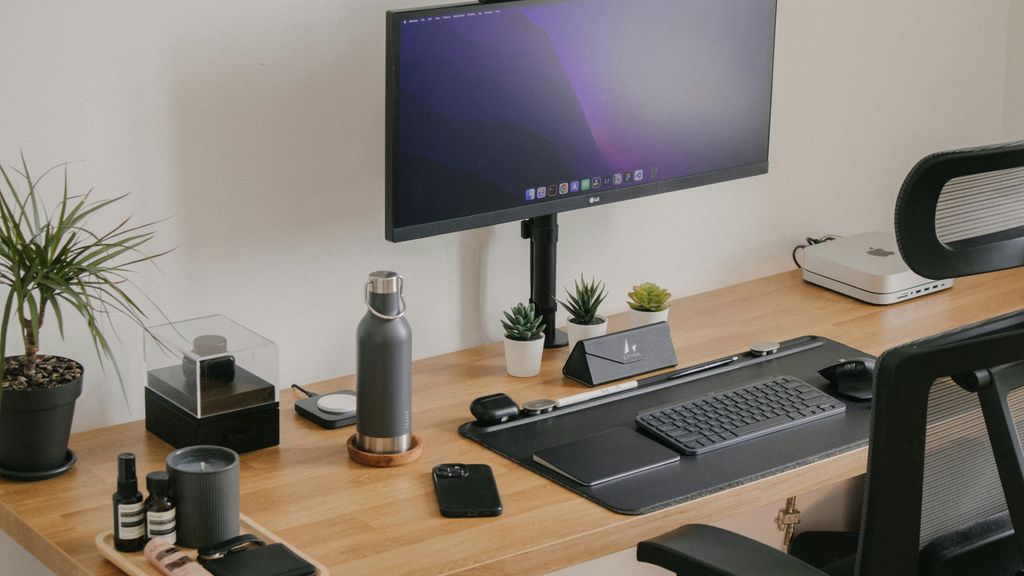 I made my dream WFH setup for under £100 – here are my 5 top picks | T3