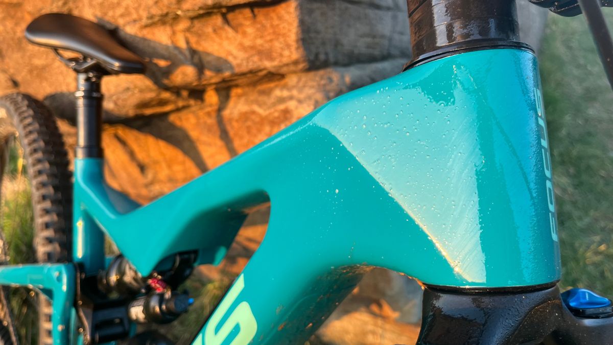 Mountainflow Eco Wax Bike Wash + Degreaser review | Bike Perfect