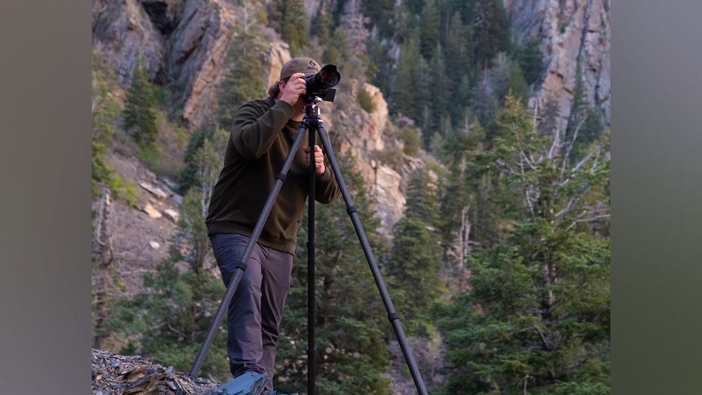 Really Right Stuff's most affordable carbon fiber tripod yet still ...