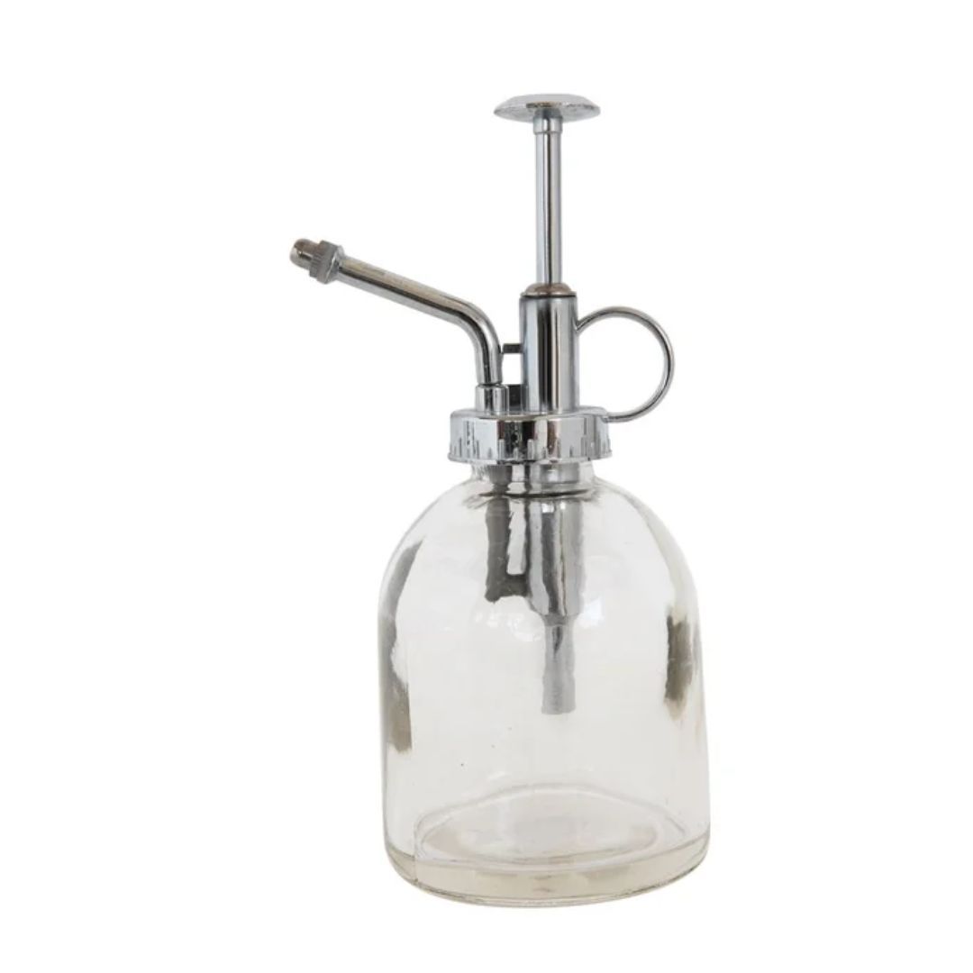 5 ways to revive a dying Christmas tree | Livingetc