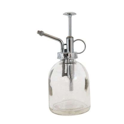 5 ways to revive a dying Christmas tree | Livingetc