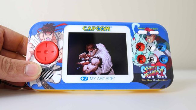 I tried these new retro handheld game consoles, and they’re the perfect ...