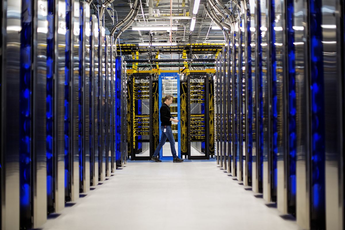 Microsoft Announces Massive AI Supercomputer, Claims Top 5 Ranking ... Microsoft Announces Massive AI Supercomputer, Claims Top 5 Ranking ...