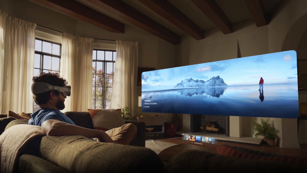 The Apple Vision Pro is a true ‘heads-up’ display | T3