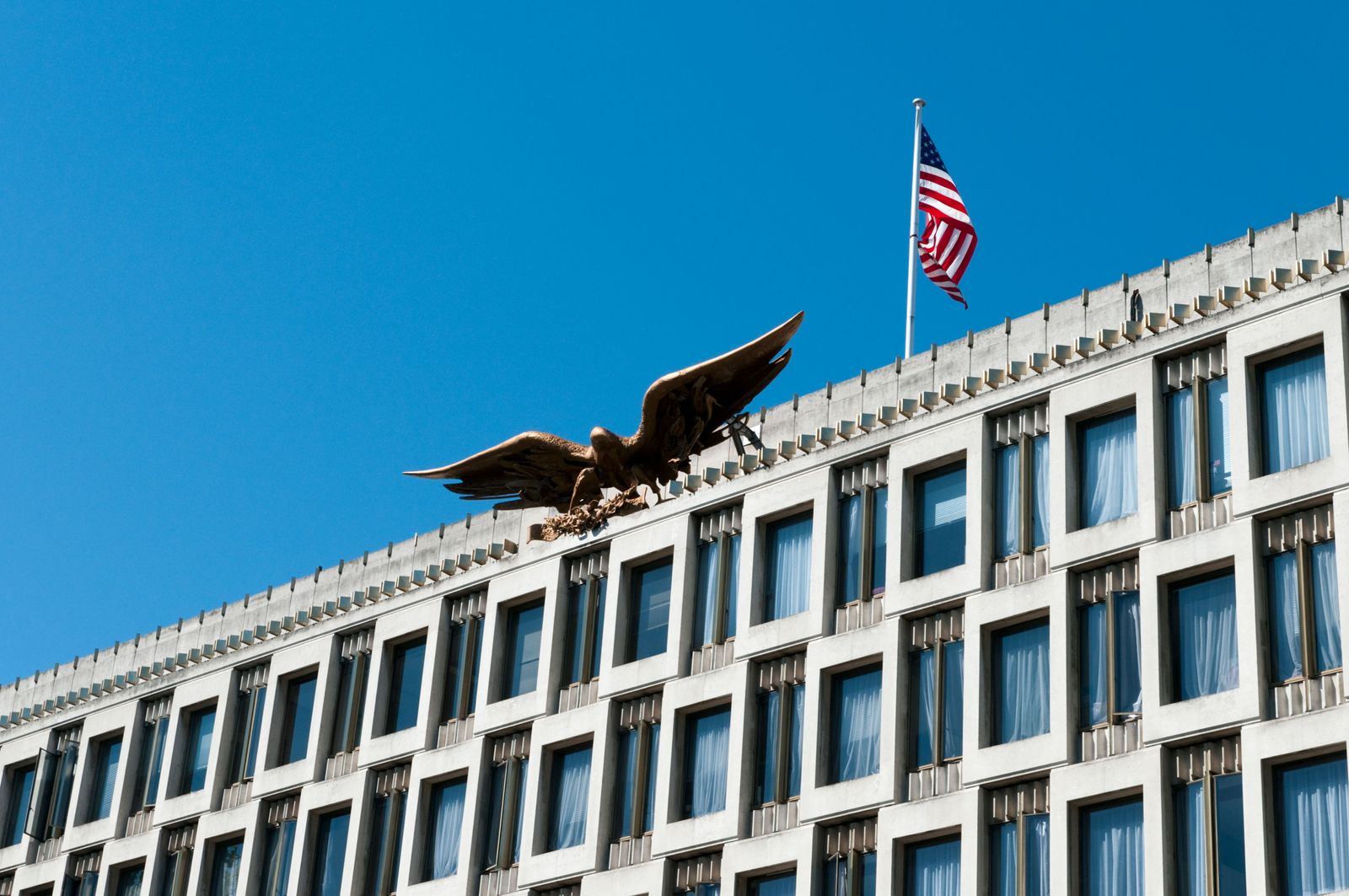 How American political refugees, economic migrants and devoted ...