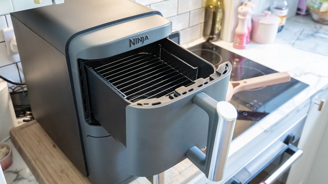 Ninja Double Stack XL Air Fryer review: a clever stacked design that's ...