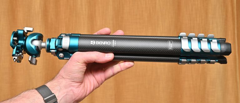 Benro Cyanbird Carbon Tripod with FS30 Head review: a travel tripod kit ...