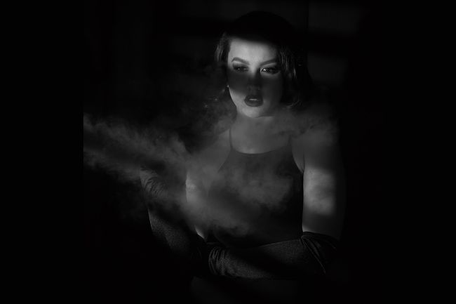 Home photography ideas: Shoot film noir portraits with a DIY gobo ...