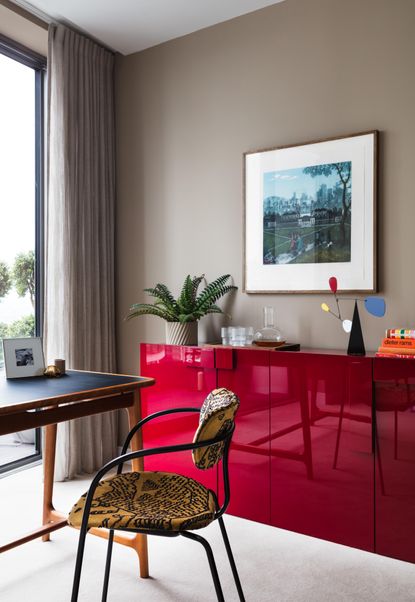 How to make a small home office feel biggerin 11 easy ways | Livingetc