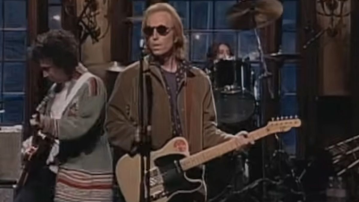 32 Of The Most Memorable Musical Guests In SNL History | Cinemablend