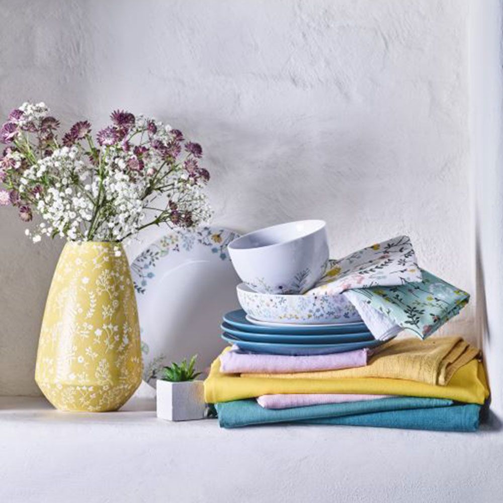 Trend alert! Asda predicts the return of the dinner set | Ideal Home