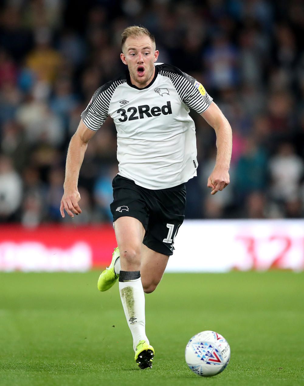 Derby’s difficult week ends with a victory over Hull | FourFourTwo