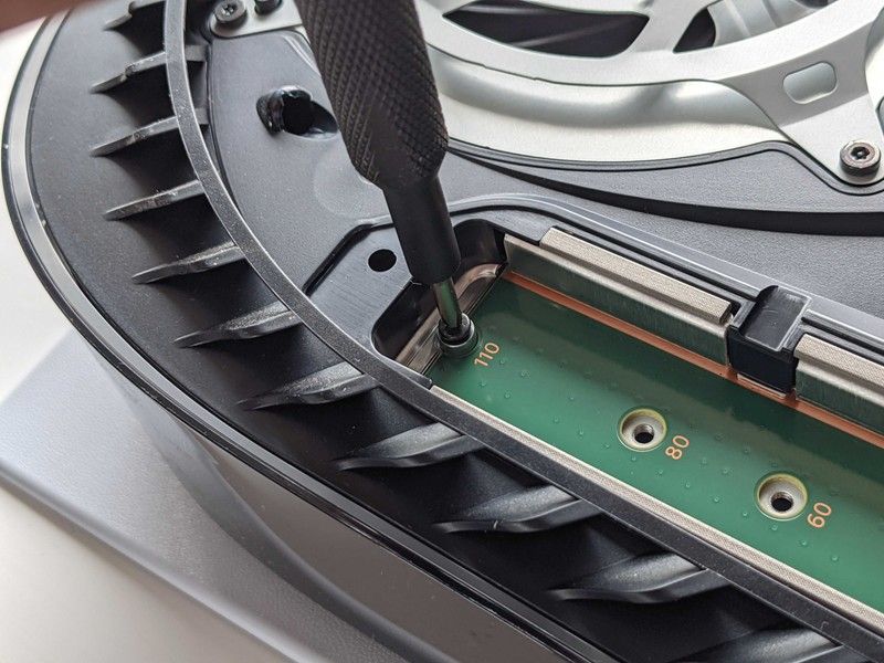 How to install a heatsink on your PS5 SSD | Android Central