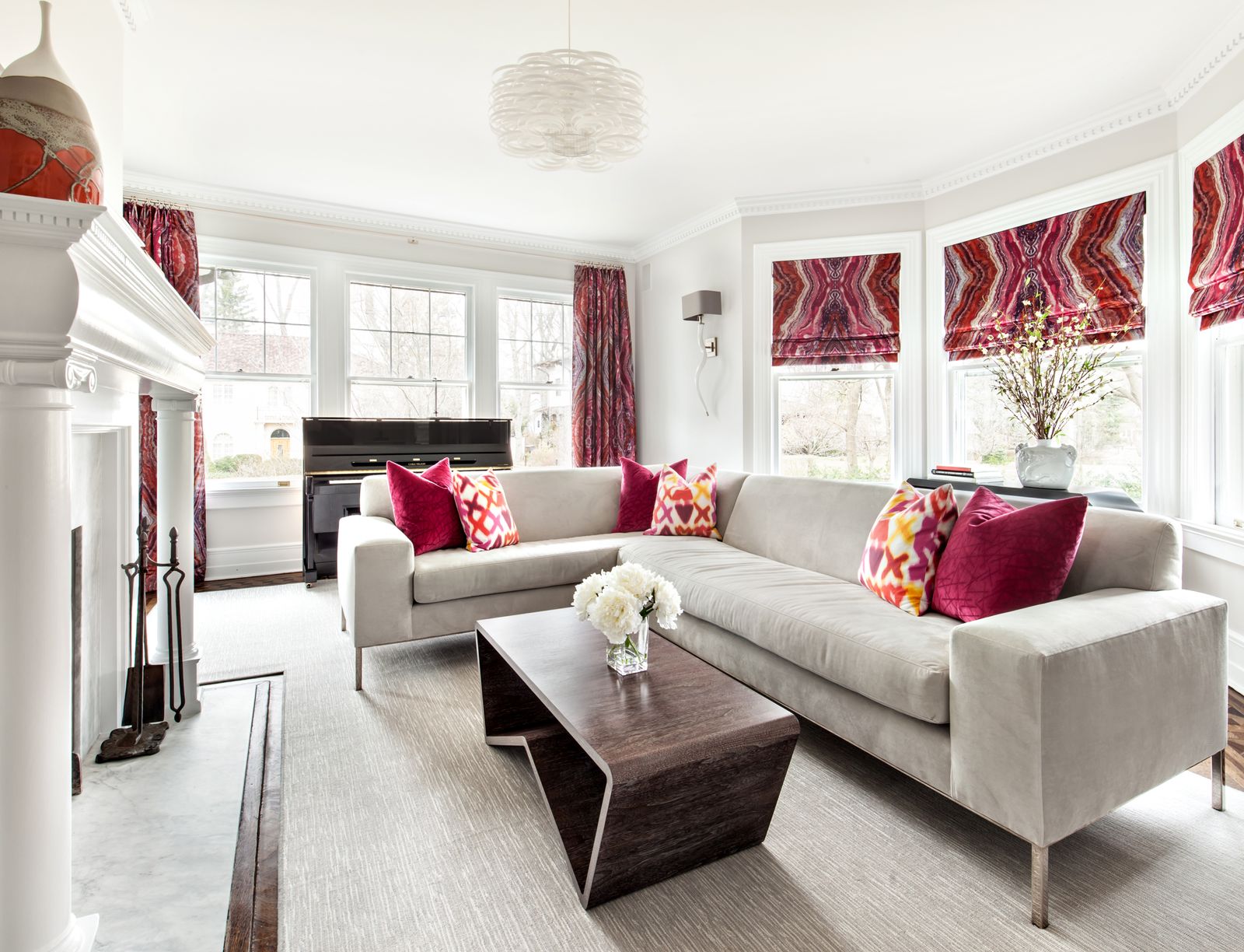 Should Curtains and Carpet Match? Designers Give a Verdict | Livingetc