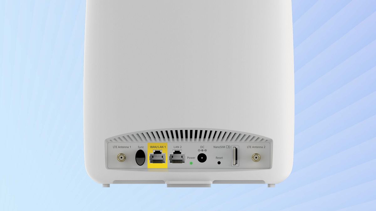 Netgear 4G LTE Advanced WiFi Router (LBR20) review | Tom's Guide