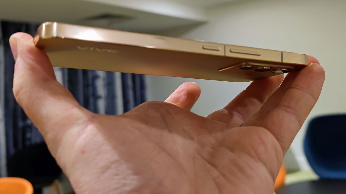 Hands on: Vivo V23 review | TechRadar