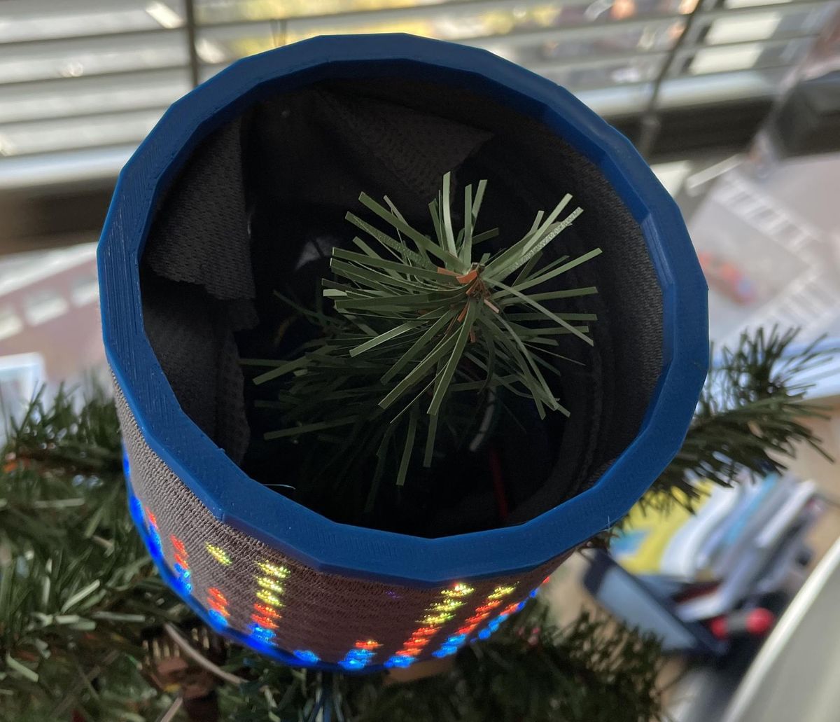 How to Build an RGB Flaming Tree Topper with Raspberry Pi | Tom's Hardware