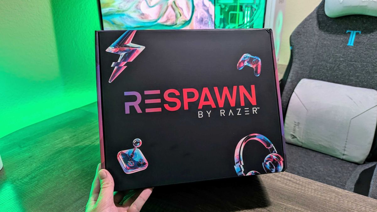 Razer sent me "gamer" snacks and a lamp — so I found out how they taste ...