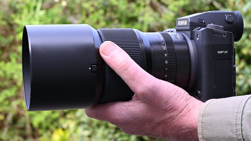 Fujifilm GF 110mm f/2 R LM WR review: a perfect portrait prime for GFX ...