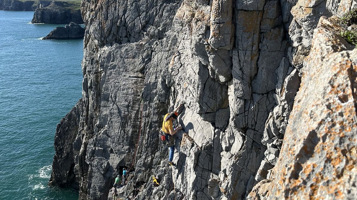 How to start sea cliff climbing: our 7-step guide | Advnture