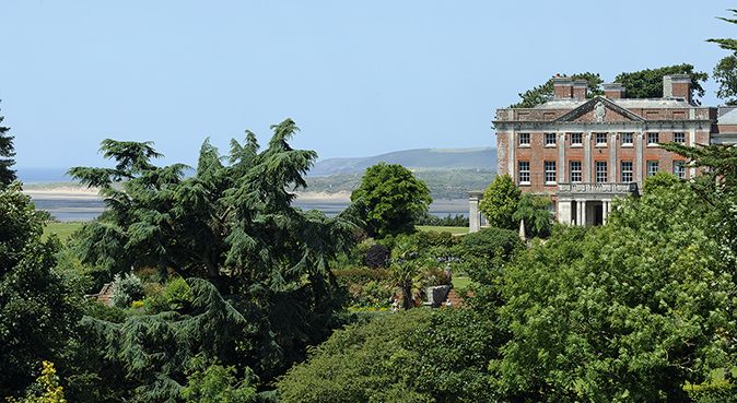 Tapeley Park: A Devonshire garden filled with dramatic flourishes ...
