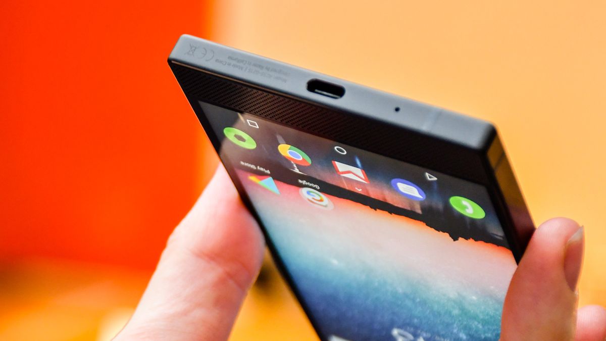 Design and speakers - Razer Phone review - Page 2 | TechRadar