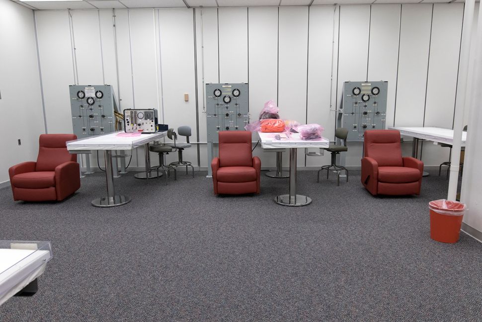 NASA Spruces Up Astronauts' Digs Ahead of Commercial Launches | Space