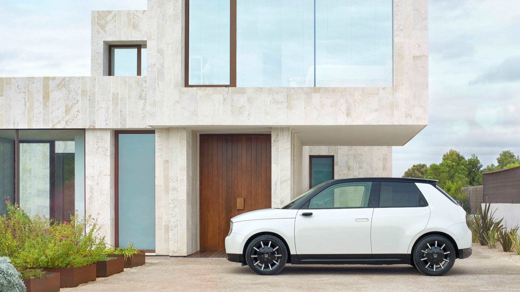 10 cars that'll have you looking forward to the daily commute | Marie ...