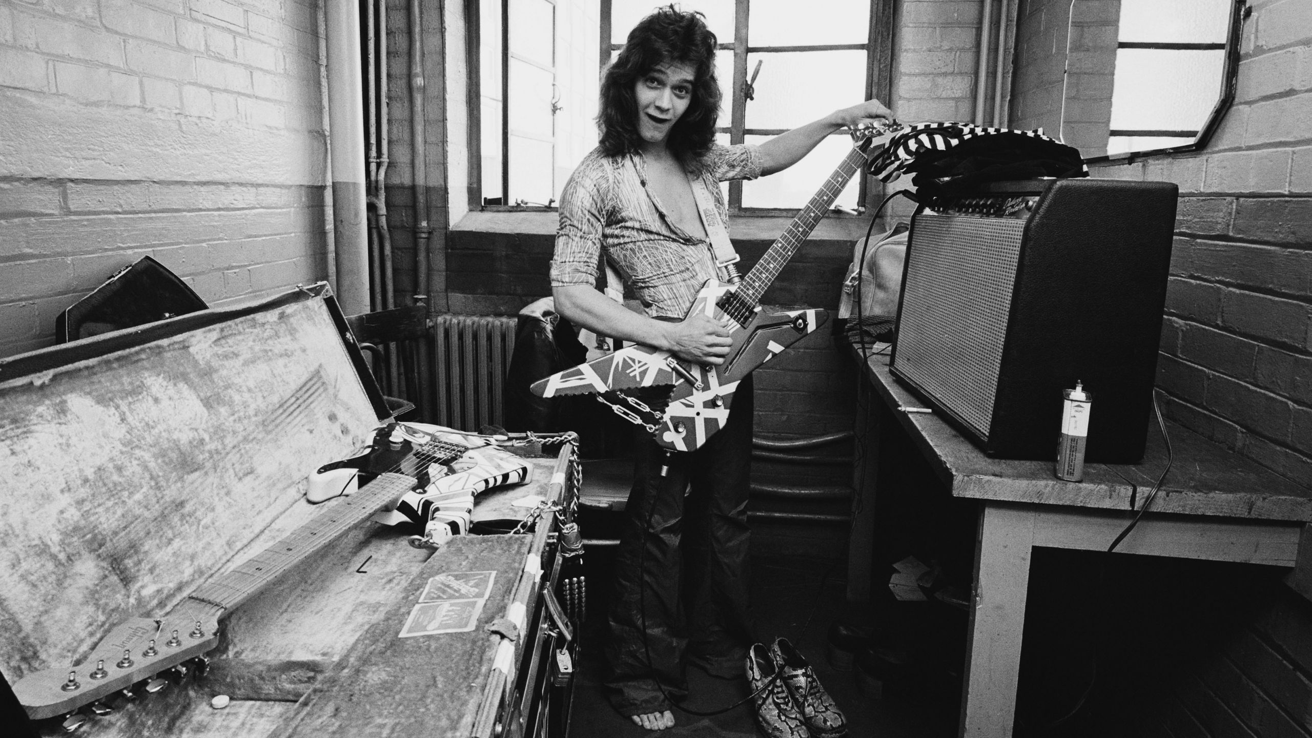 Heavy guitar basics: Hard rock and heavy metal six-string essentials ...