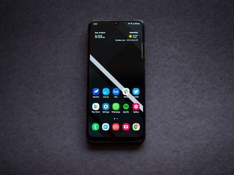 Samsung Galaxy A32 review: Two steps forward, one step back | Android ...