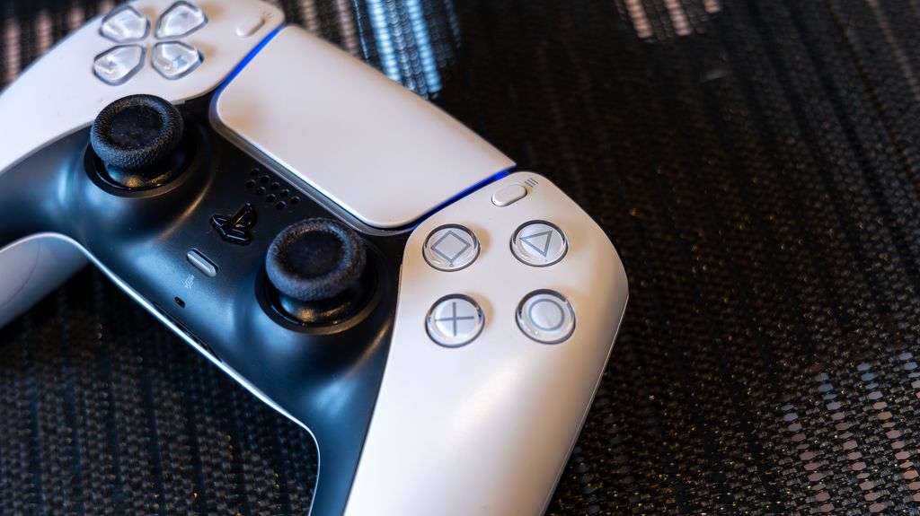 Forget kooky editions, we're finally getting a PS5 DualSense V3 – with ...